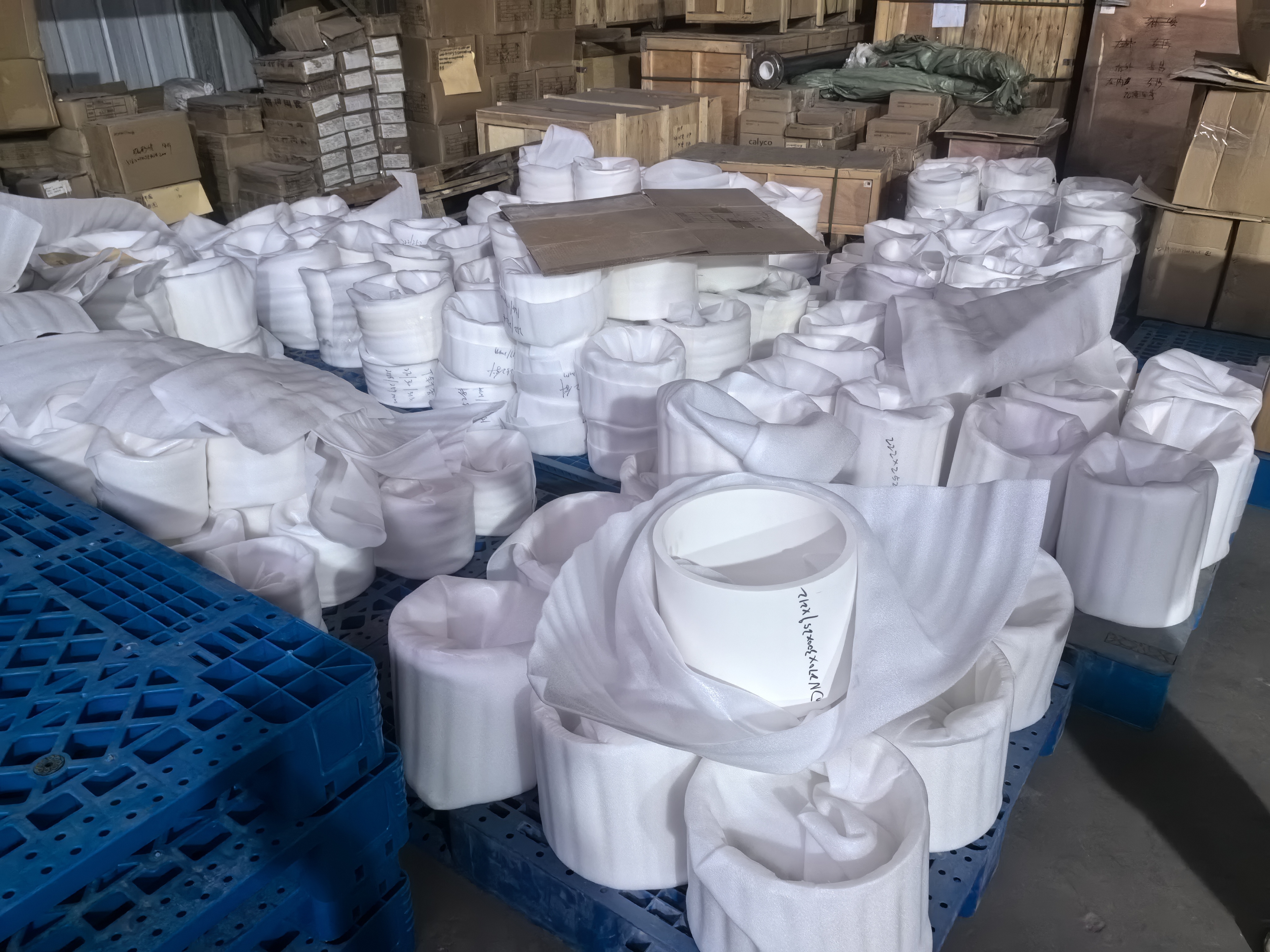 Alumina ceramic sleeve pipe