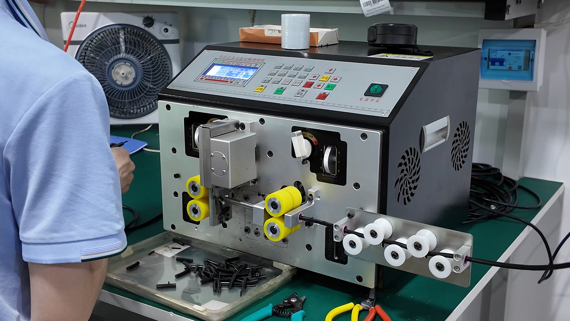 Fiber optic cable processing