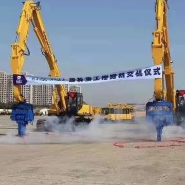 Quality Yellow Color Concrete Pile Driving Machine High Construction Efficiency for sale