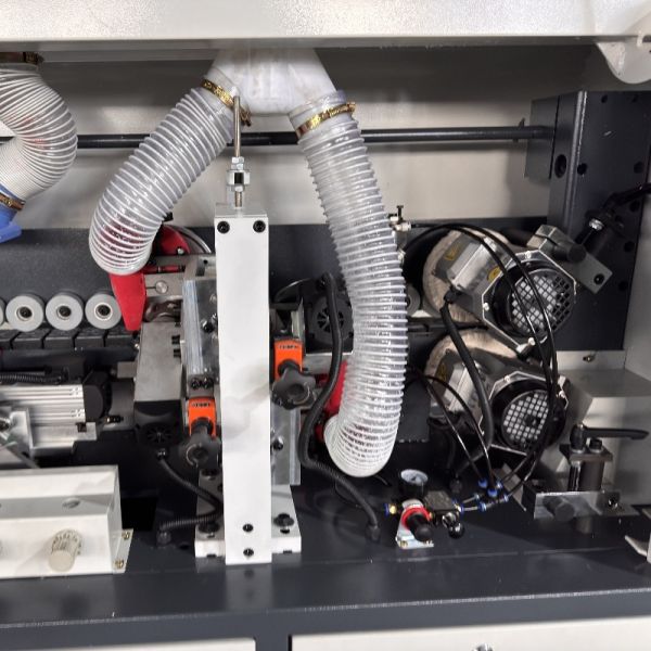 Quality Edge Banding Machine Supplier End Cutting Fine Trimming Time Efficiency for sale