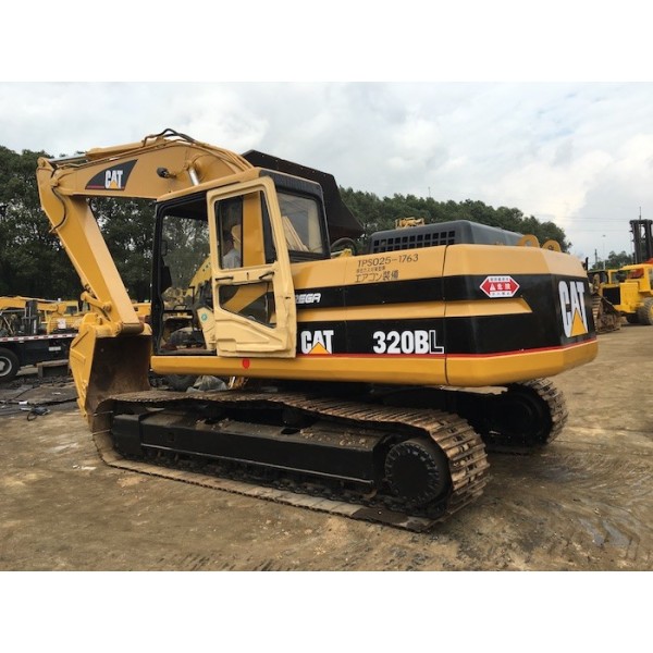 Quality Mini 1.3m3 / 2.1m3 Bucket 320bl Used Caterpillar Excavators for sale