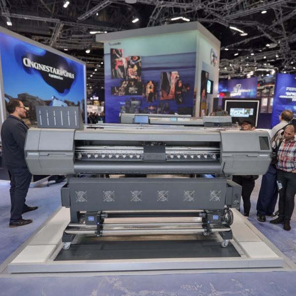 Quality Large Format Printer ECO Solvent Based Printer 1.6M I3200 (3 Heads) 6 Color Eco for sale