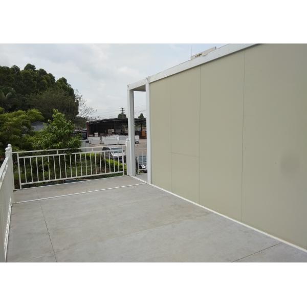 Quality 2 Bedroom Luxury 20Ft Prefab Flat Pack Container House for sale