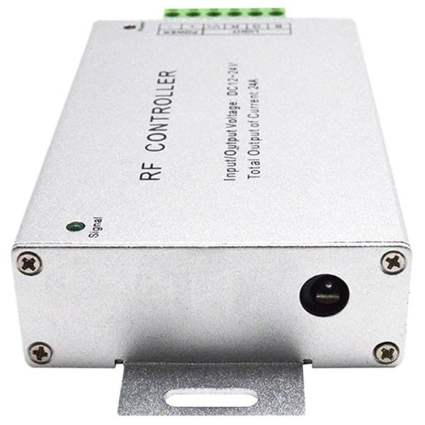 Quality Dc Input Port Rgb Led Controller Controlled By 24Key Remote Control Unit for sale
