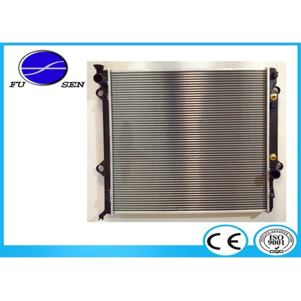 Quality OEM 16400 - 30140 16400 - 50300 Toyota Car Radiator  Toyota Landcruiser Prado Radiator for sale