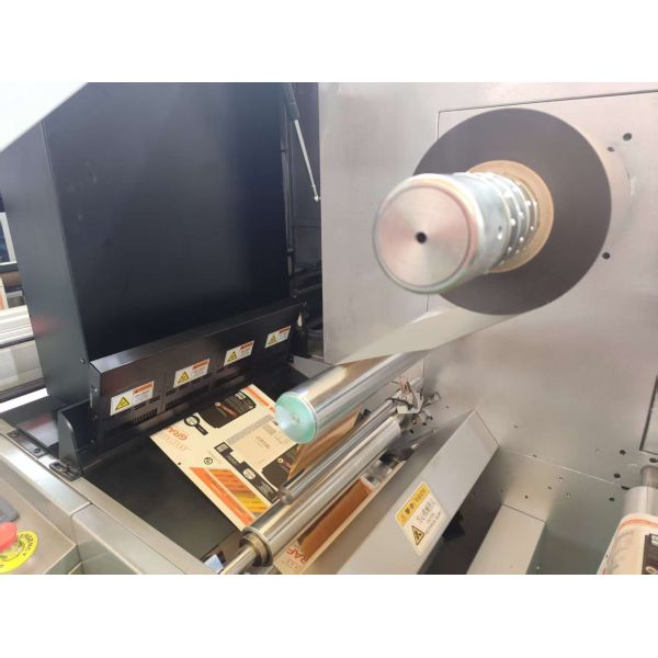 Quality Digital Rotary UV Varnish Printing and Cold Foiling machine for sale