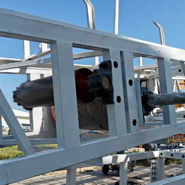 Quality Mobile Crawler Ship Loader Conveyor For Bulk Material Port Loading Unloading for sale