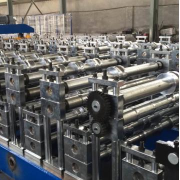 Quality Building Material Double Layer Roof Sheet Making Machine , Guardrail Roll for sale