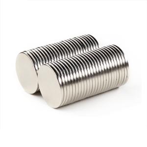 Quality Strong Circle Magnets N35 N52 Neodymium Disc Magnets Axial Radial Magnetization for sale