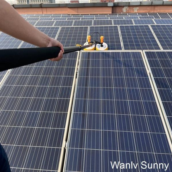 Quality Mobile Style Solar Panel Cleaning Tool with 7.5-Meter Telescopic Pole Customizat for sale