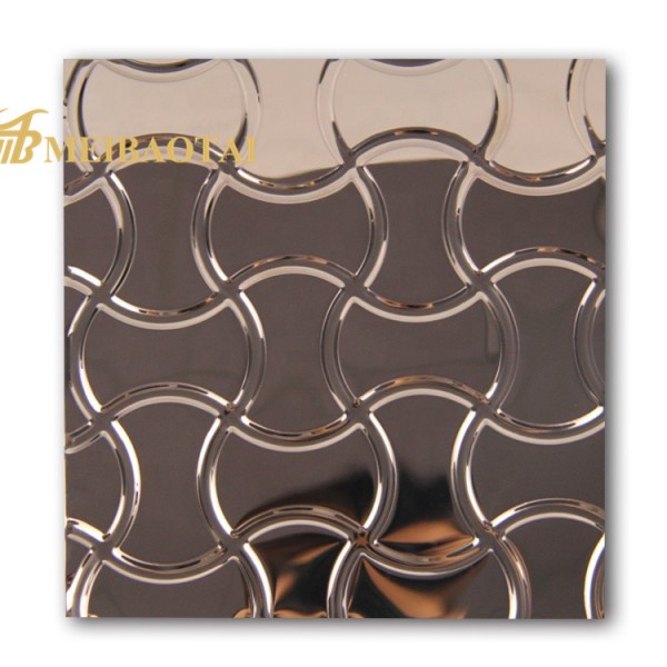 Quality Mirror Polished Diamond Embossed Stainless Steel Sheet with 0.65mm Thickness for Decorative Applications for sale
