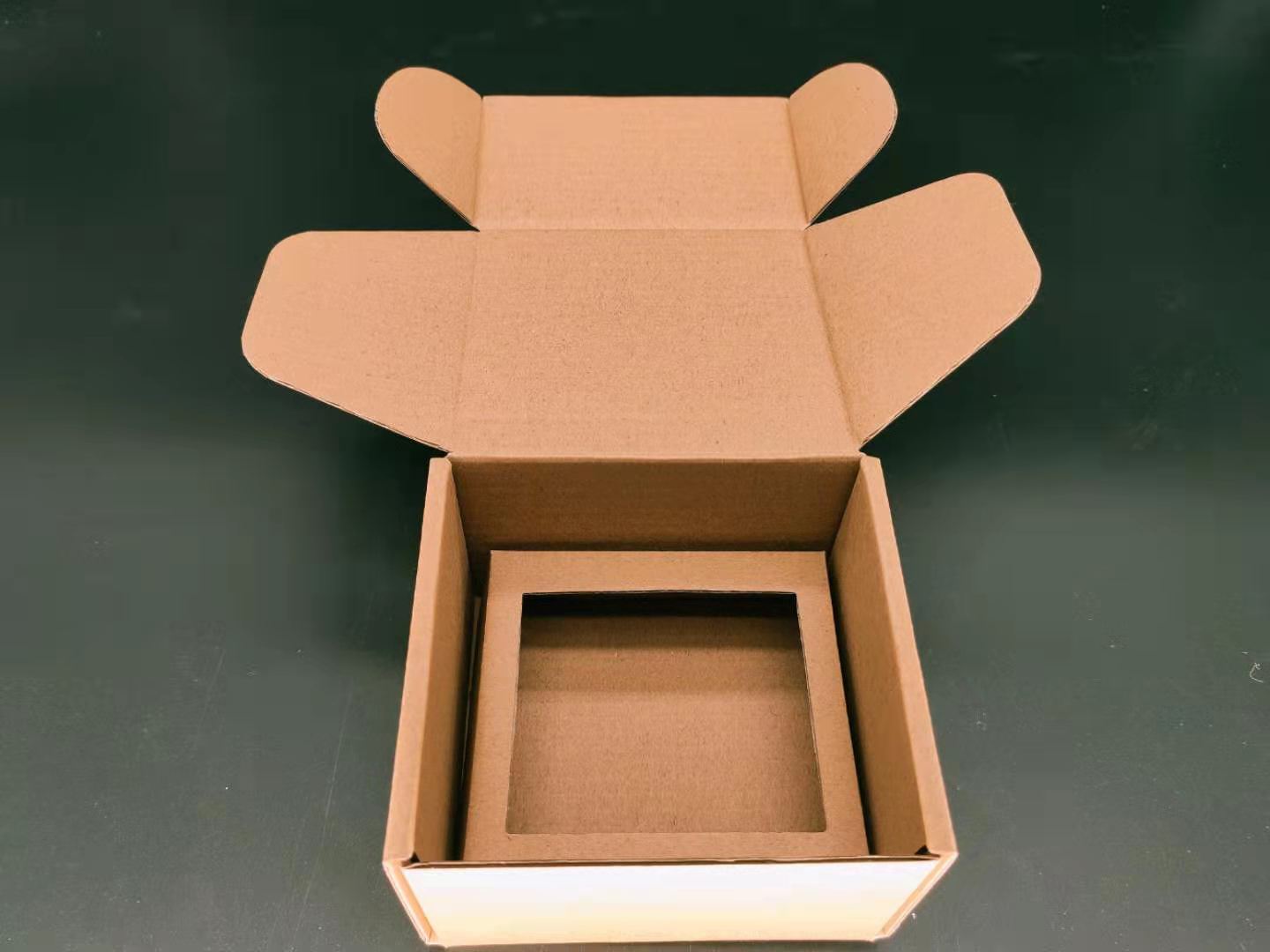 package-img