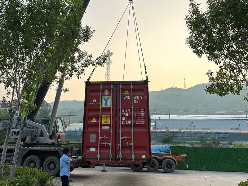 Loading and shipping