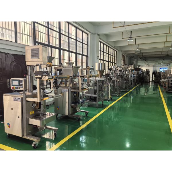 Quality Automatic Granule Food Packaging Machine for Triangle Sachet Candy 400 KG for sale