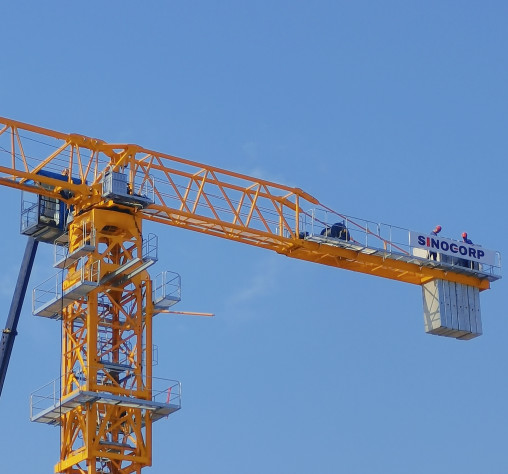 Quality 78.4m Luffing Jib Mobile Crane 16 Tonne 18 Tonne for sale