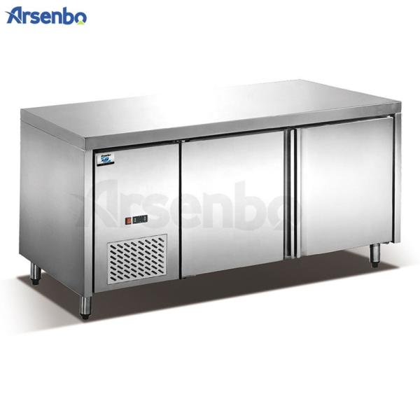 Quality SS304 Commercial Counter Fridge , Antiwear Restaurant Undercounter Refrigerator for sale