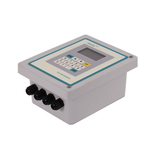 Quality Clamp On Transit-time Ultrasonic Flow meter Wall-mounted Type Liquid Measure for sale