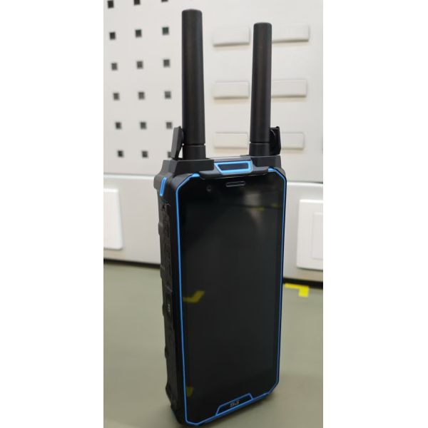 Quality Handheld / Portable Drone / UAV / Quadcopter Detector & Locator New design for sale