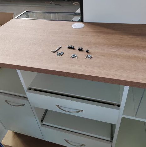 Quality Adjustable Shelf Retail Counter Desk With Lockable Drawer For Checkout for sale
