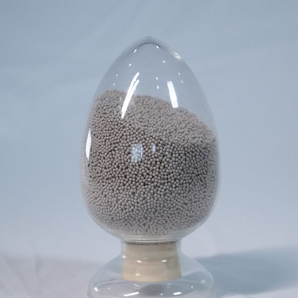 Quality Heat Resistance CCR Catalyst 1.6MM-1.8 Mm Spherical Shape KMC-200 for sale