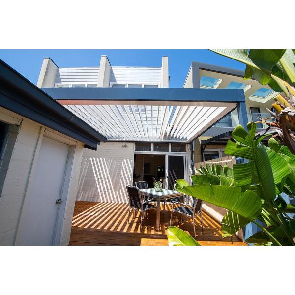 Quality OEM Glass Roof Sunroom High Light Transmission Wind Resistance for Villa for sale