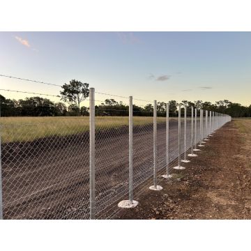 Quality 4.0mm High Tensile Galvanized Chain Link Fence Steel Slope Protection Mesh Fence for sale