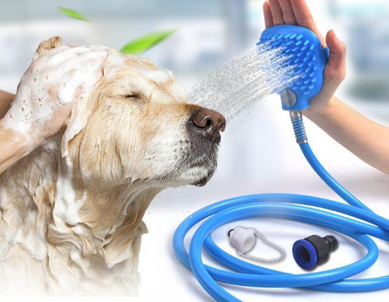 Quality Silicone Dog Shower Sprayer Sustainable Dog Hair Grooming Kit for sale