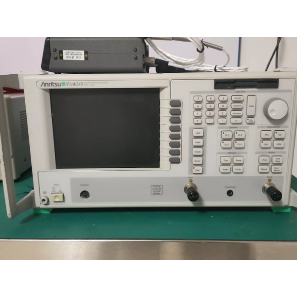 Quality 10 MHz–20 GHz Vector Network Analyzer VNA Anritsu MS4624B for sale