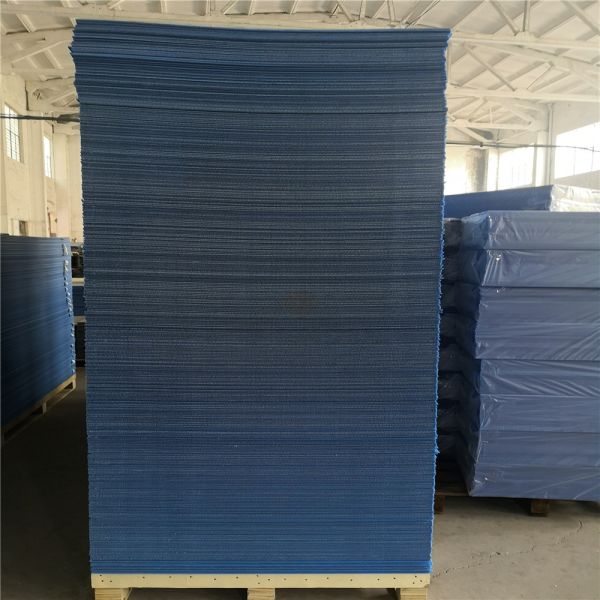 Quality 610x920mm Hollow Core Plastic Sheets , PP Corrugated Plastic Board for sale
