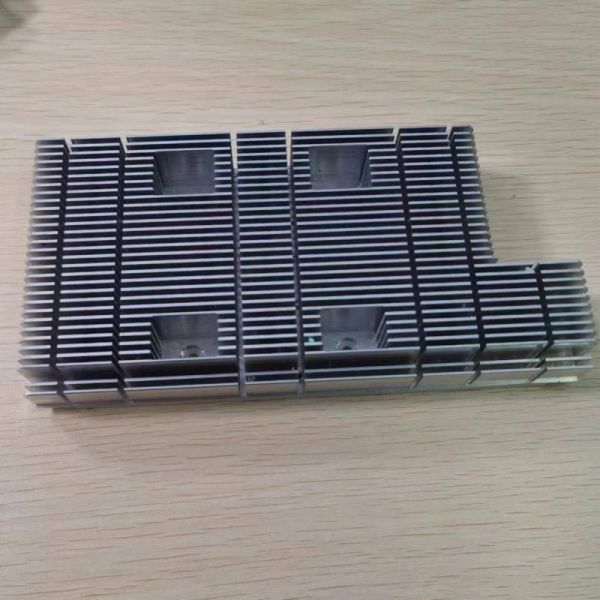 Quality Customied design CNC accurate Milling Machining Parts Aluminum Heatsink parts  for sale