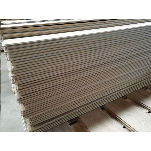 Quality white Oak HDF engineered wood flooring, HDF core, click system, different color for sale