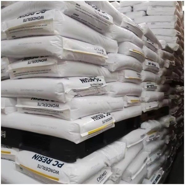 Quality Weather Resistant Polycarbonate Pellets For Food Grade Container And Lighting for sale
