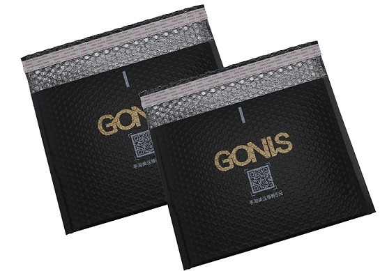 Quality Anti Rub LDPE Cushioned Patterned Bubble Mailers for sale