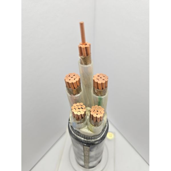 Quality YJV23 0.6/1kV Power Cable (4x70 + 1x35 mm²) - Cu/XLPE/PVC/DSTA/PE (Polyethylene Sheath) for sale