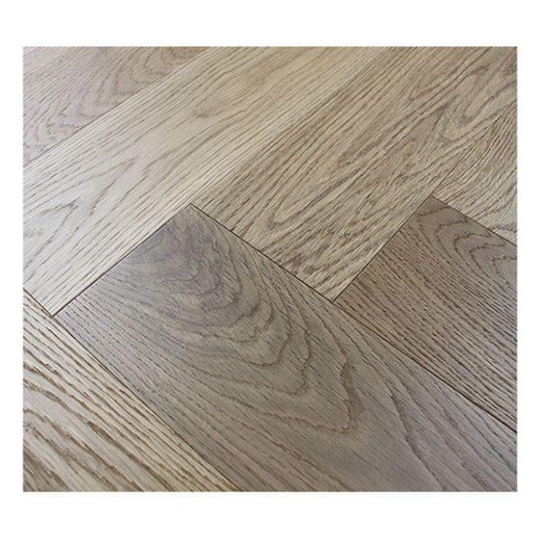 Quality Prime Oak Herringbone Parquet Flooring Smoked Customized Color for sale