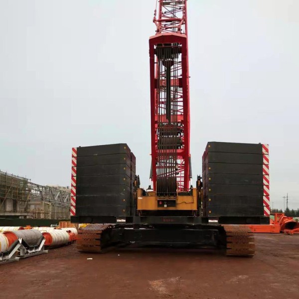 Quality 62m+42m Fixed Jib 320ton Crawler Crane Improve Construction Efficiency for sale