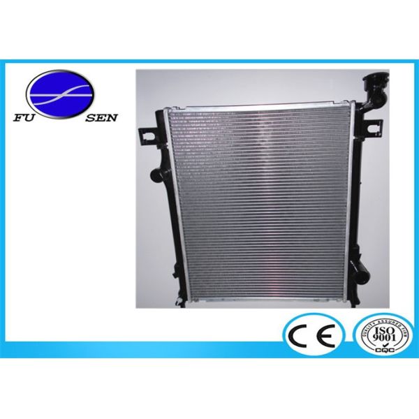 Quality High Efficiency Auto Parts Radiator For DODGE NITRO 68003973AB Quick Delivery for sale