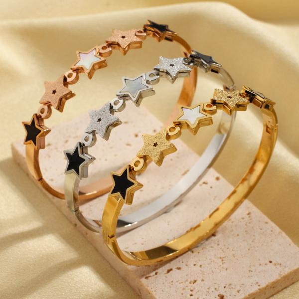 Quality 18K Gold Star Bracelet Stainless Steel Rose Gold Clover Flowers 5 Star Bangle Bracelet for Women for sale