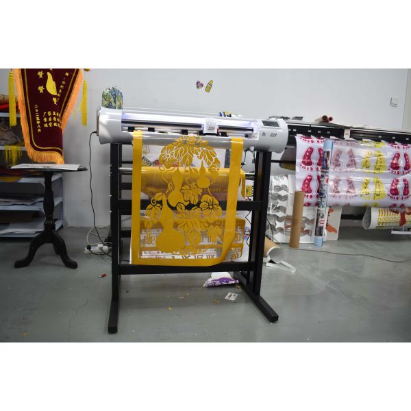 Quality Anycut ZKSS600 Compact CCD Camera Automatic Edge Patrol Plotter With Large Sreen for sale