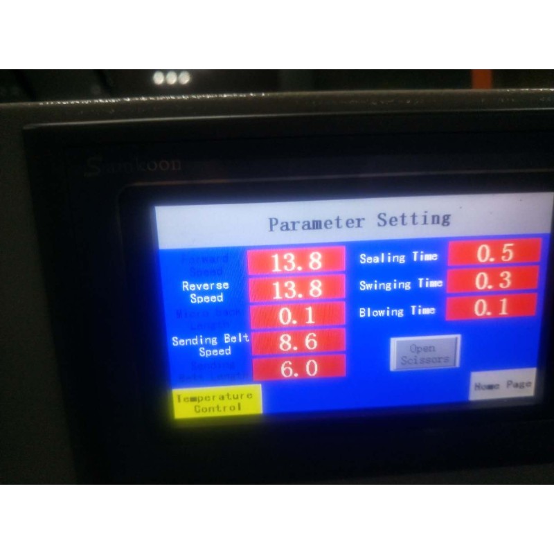 Touch Screen Heat Sealing Machine front view