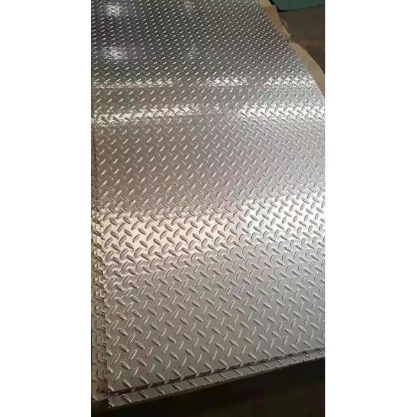 Quality Exquisite Anti Corrosion Pattern Steel Plate Ss Chequered Plate 800mm for sale