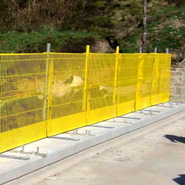 Quality 10 Ft Galvanized ISO Steel Studded T Post 10 Ft For Farm Fence for sale