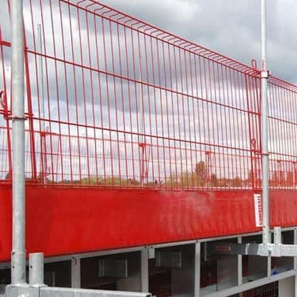 Quality 10 Ft Galvanized ISO Steel Studded T Post 10 Ft For Farm Fence for sale