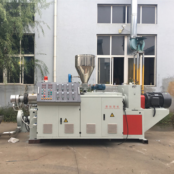 Quality Twin Screw Extruder 15m 20m3 Plastic Granule Making Machine for sale