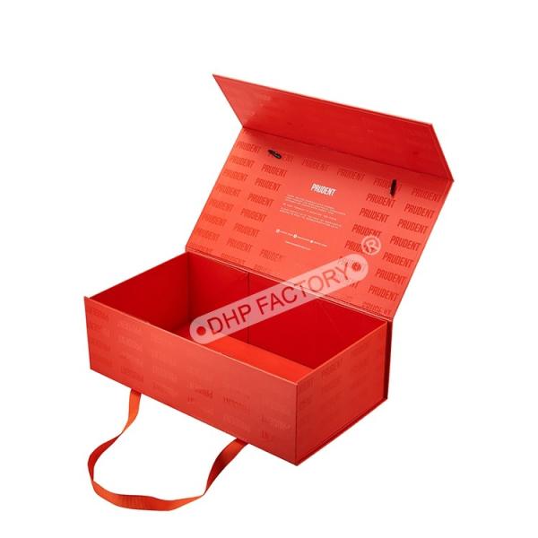 Quality Luxury Glossy UV Logo Rigid Collapsible Box With Ribbon Handle for sale