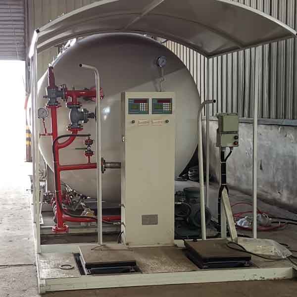 Quality 50000 Liter LPG Car Filling Stations Carbon Steel 1.2mpa for sale