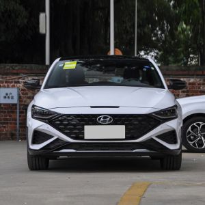 Quality 2023 Hyundai Lafesta 270T N Line DLX Luxury 4-Door Sedan Gasoline Car Left Drive for sale