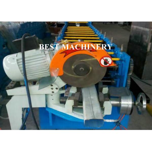 Quality Rectangle Shape Water Down Spout Roll Forming Machine Flying Saw Cutter for sale