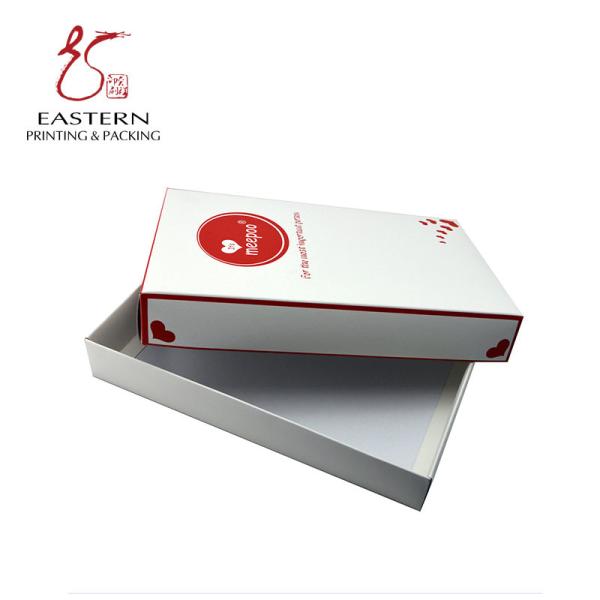 Quality Eastern 350gsm paperboard Packaging Box , Custom Apparel Packaging With Lid for sale