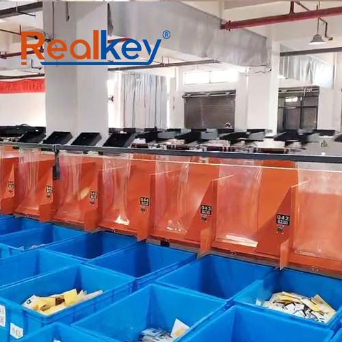 Quality Automated Parcel Sorting Machine With Personalized Tray Design High Load for sale